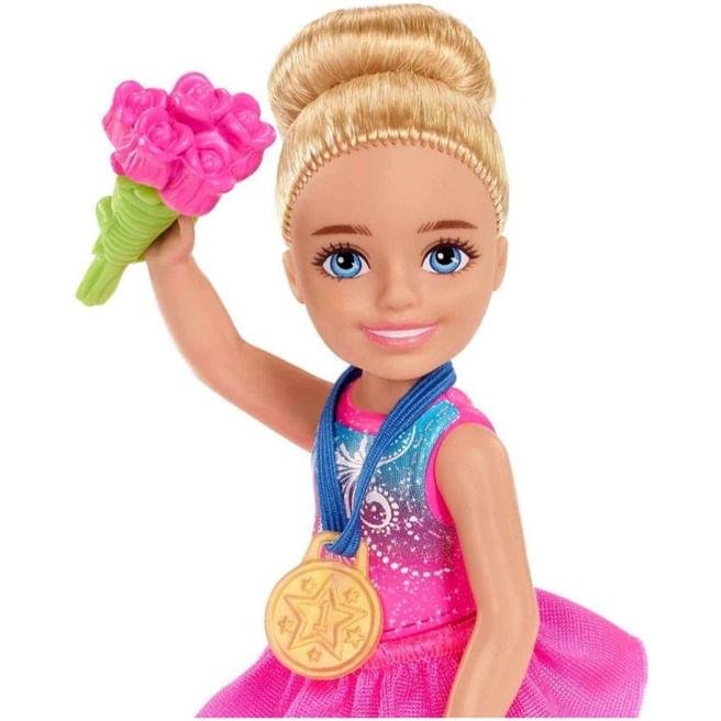 Boneca Barbie - Chelsea Profissões - Patinadora No Gelo Hck68 | Pão de ...